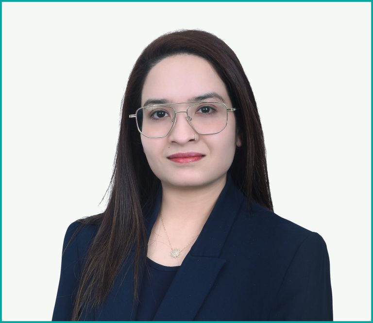 Our Lawyers - M and Co